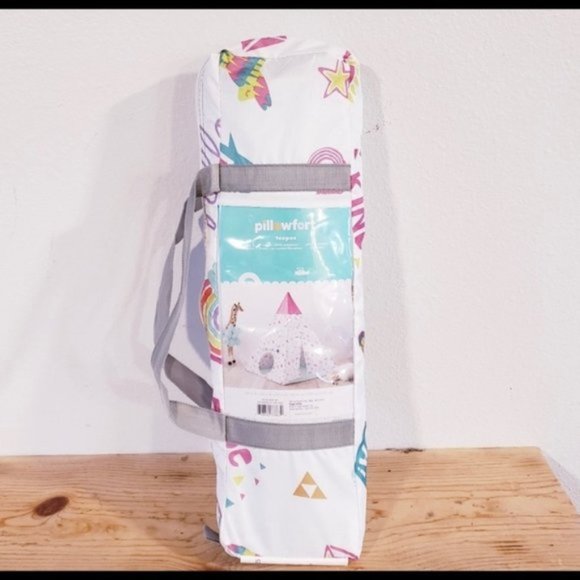 Pillowfort | Toys | Pillowfort By Target Kids Play Teepee Carry Case ...